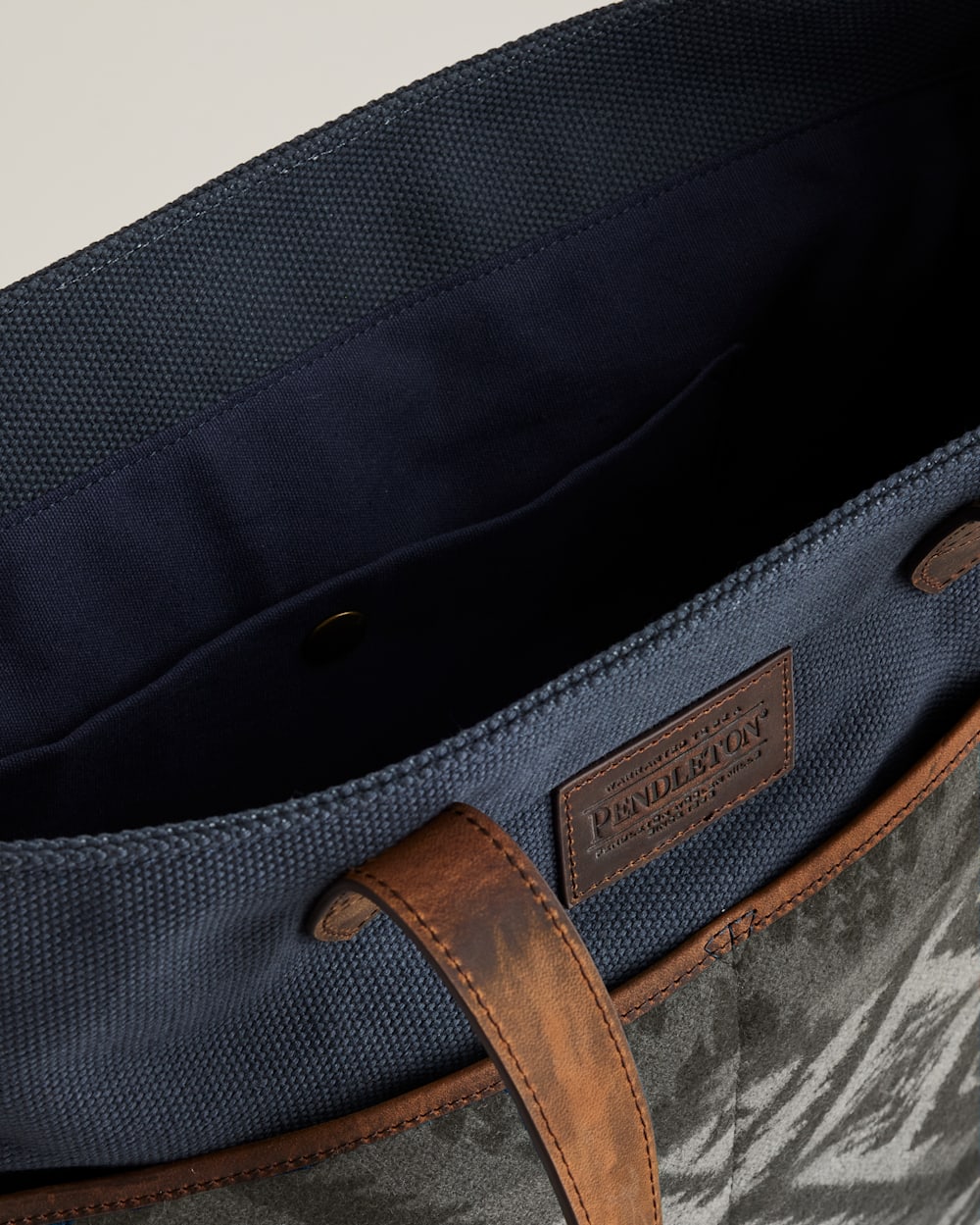 Shop now for the Diamond Desert Wool/Leather Market Tote Shop now for the Diamond Desert Wool/Leather Market Tote