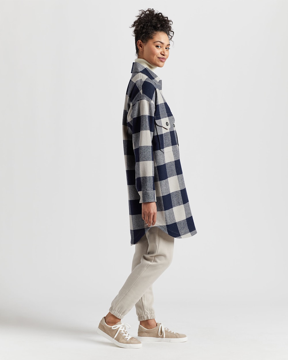 WOMEN'S OVERSIZED WOOL SHIRT JACKET