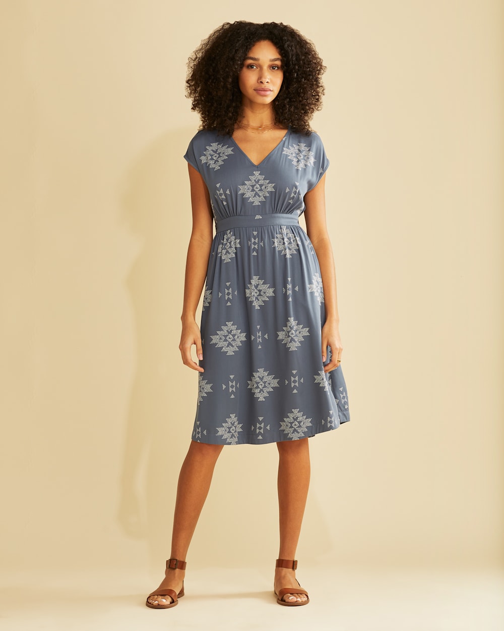 Look Stylish in the Cascade Lake Dress