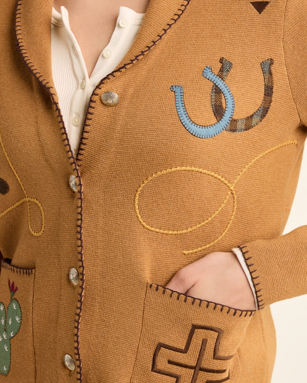 Shop Women's Western Souvenir Cardigan | Pendleton