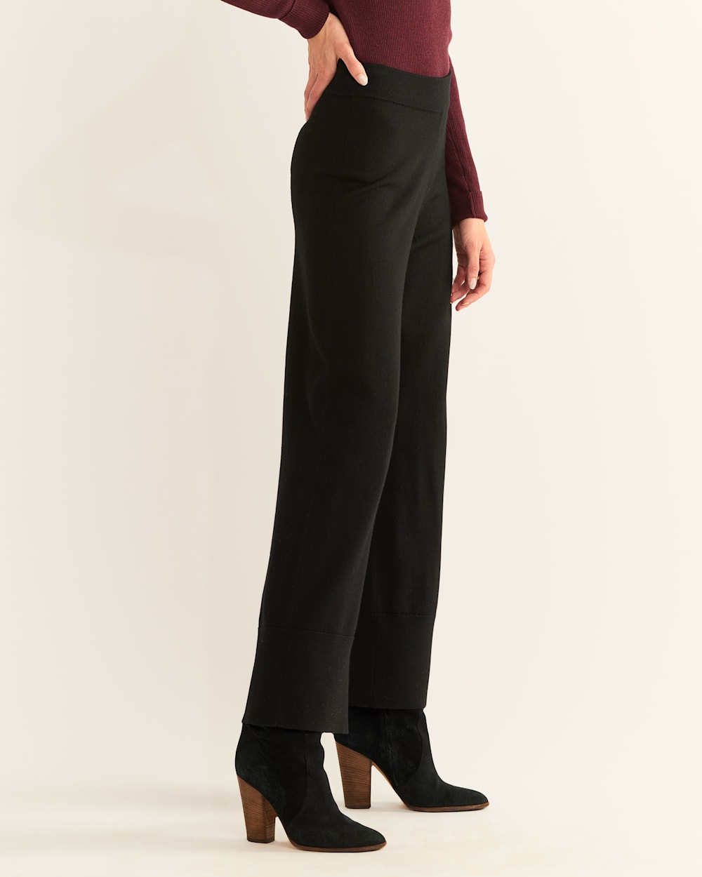 Stylish & Comfortable Women's Merino Knit Pants | Pendleton