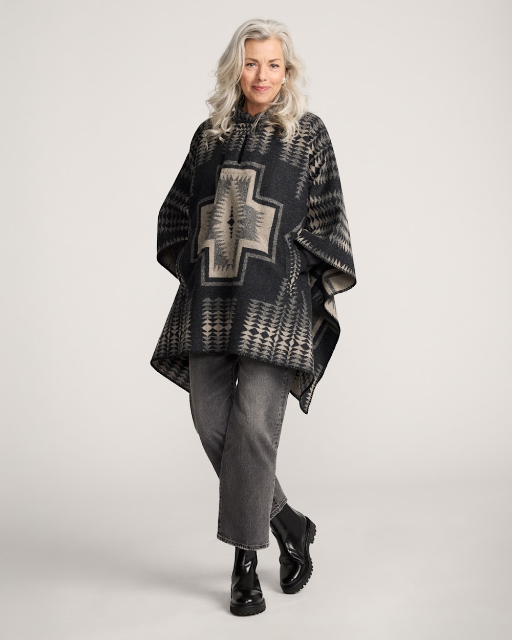 Shop Women's Harding Wool Poncho Outerwear | Pendleton