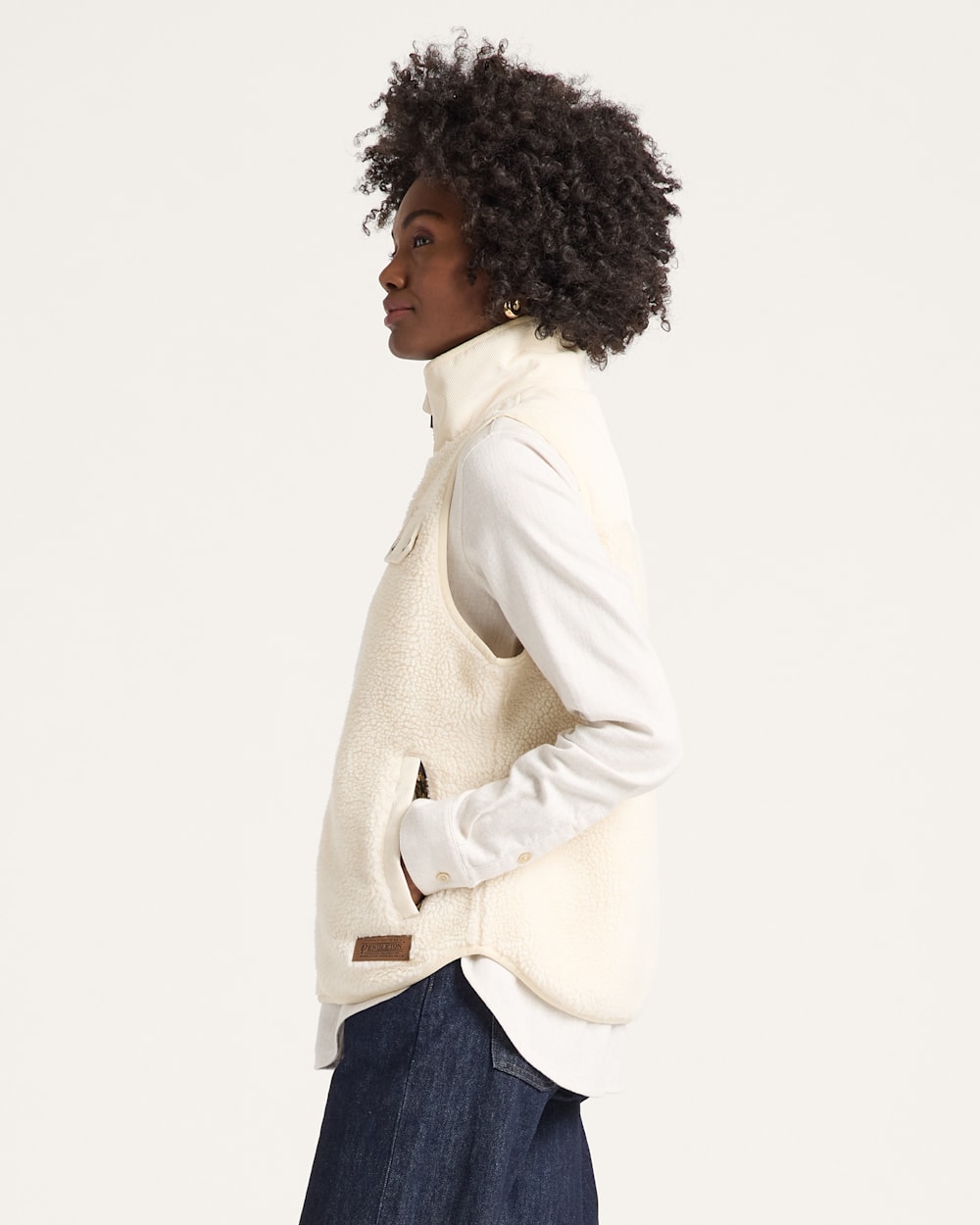 Shop Women's Laurel Fleece Vest in Coats & Jackets | Pendleton
