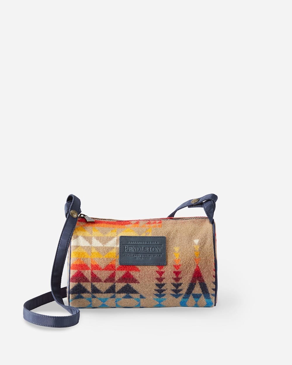 PILOT ROCK TRAVEL KIT WITH STRAP | Pendleton