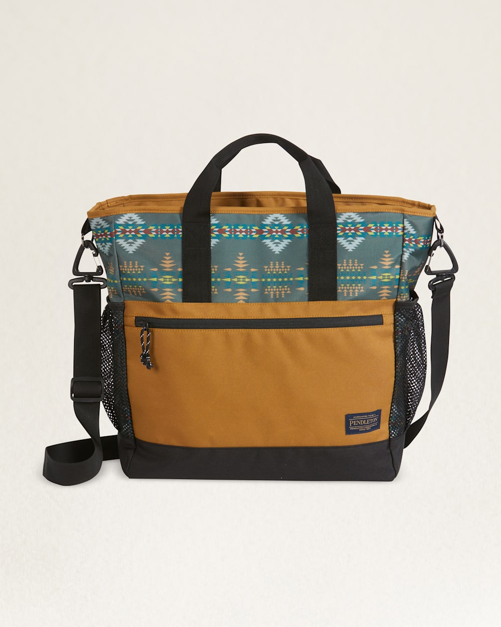 Shop Rancho Arroyo Explorer Carryall Tote | Pendleton