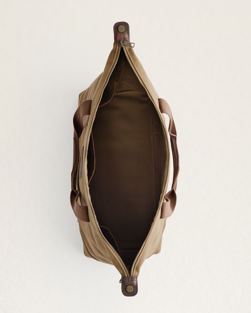 Travel in Style with the Solstice Canyon Weekender Bags | Pendleton