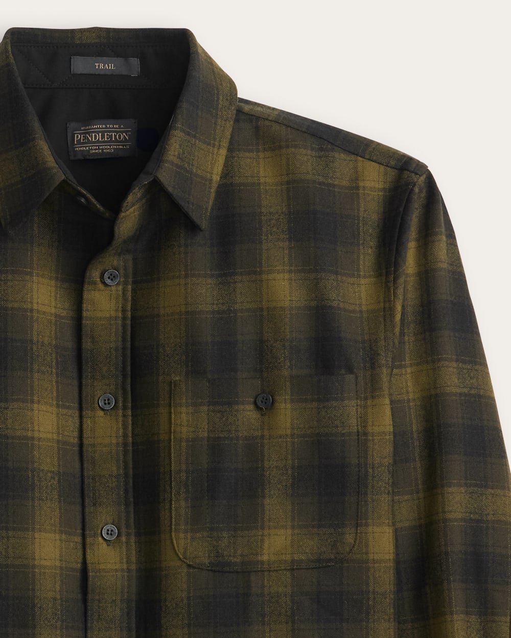 MEN'S PLAID ELBOW-PATCH TRAIL SHIRT | Pendleton