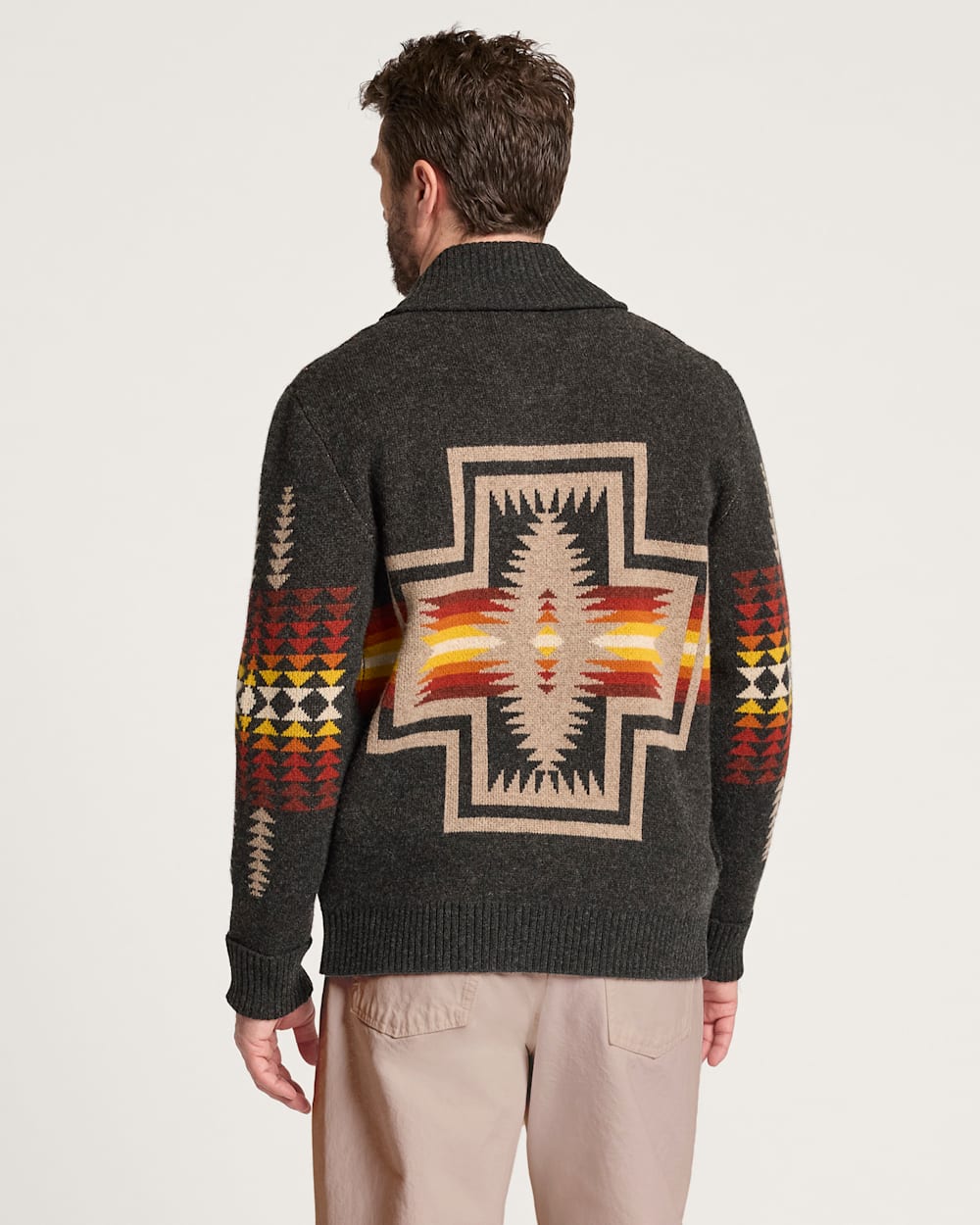 Stay Stylish and Cozy in Men's Harding Zip Lambswool Cardigan | Pendleton