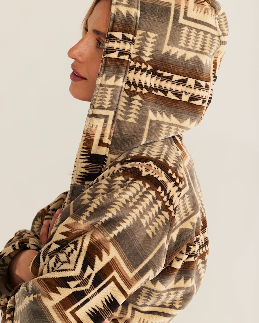 Stay Stylish & Comfortable in Cotton Terry Velour Robe | Pendleton