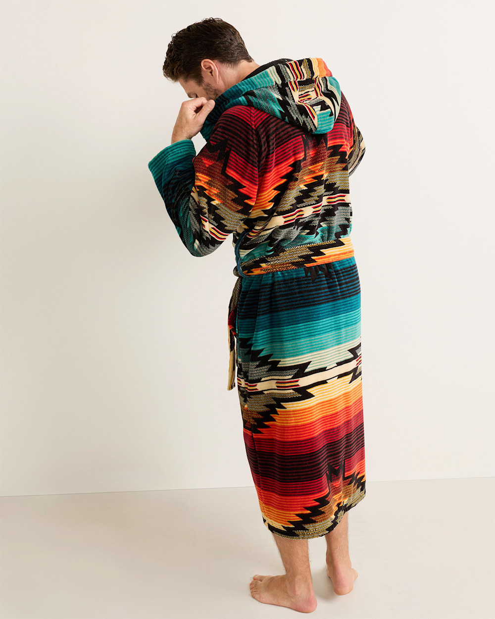 Shop Our Pendleton Unisex Cotton Terry Velour Robe | Pendleton