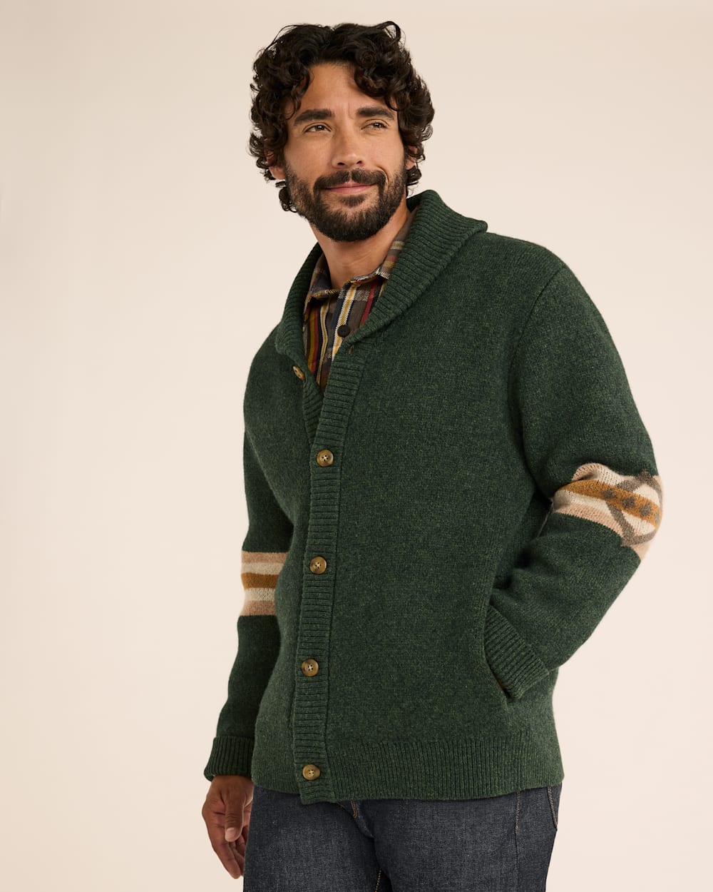 Shop Men's Nehalem Lambswool Cardigan | Pendleton