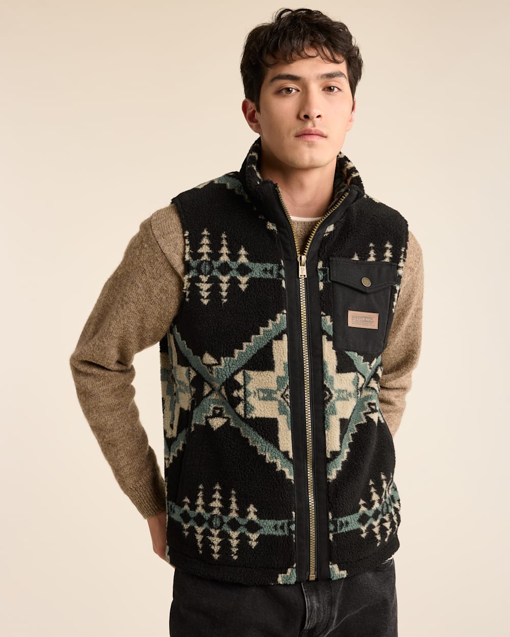 MEN'S RIDGELINE BERBER FLEECE VEST | Pendleton