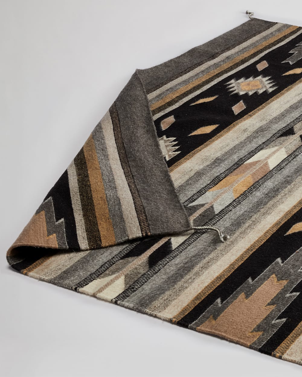 Handmade All-wool Embers Rug | Pendleton