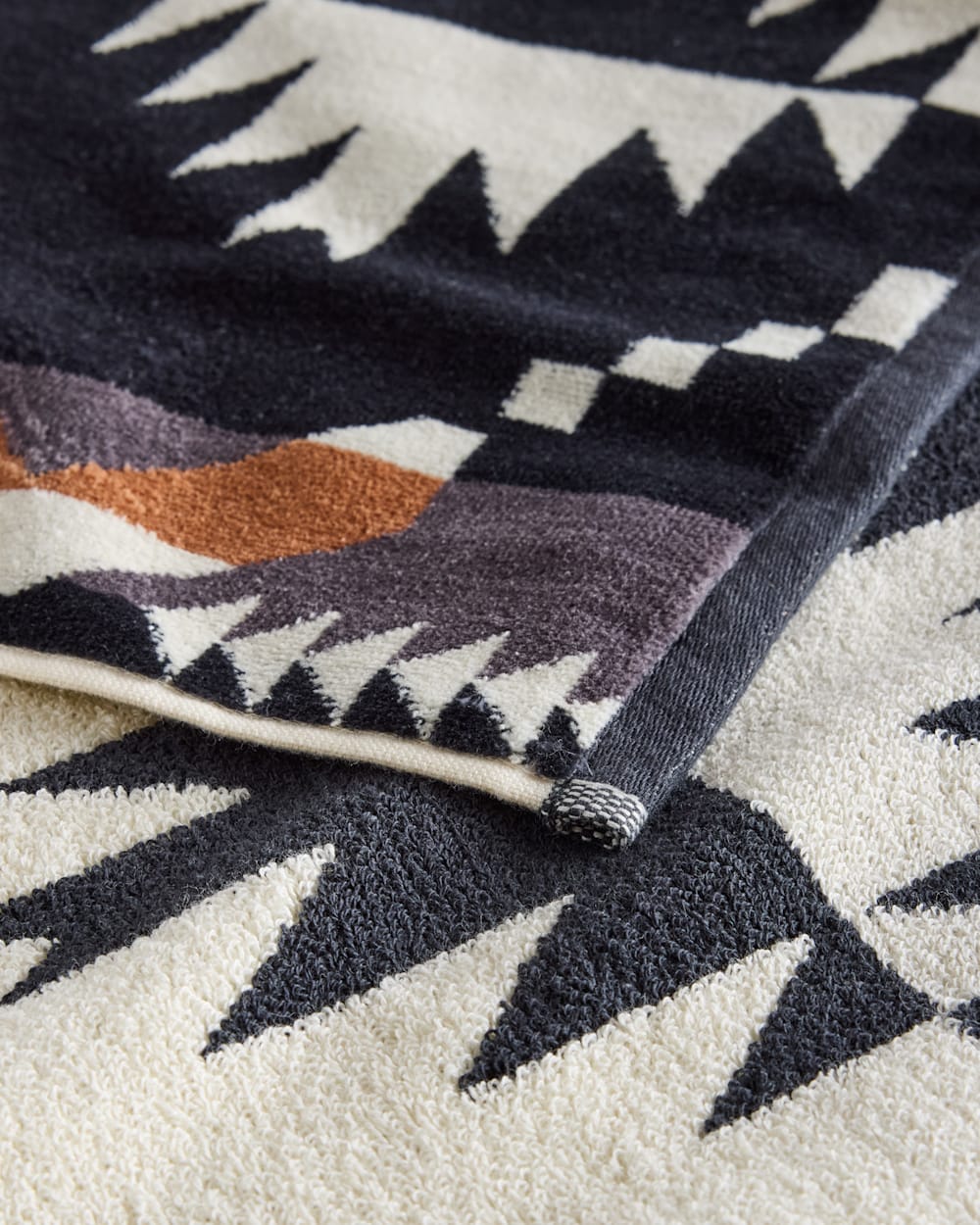 Shop Spider Rock Towels: Luxurious Comfort | Pendleton