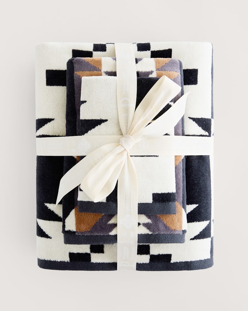 Shop Spider Rock Towels: Luxurious Comfort | Pendleton