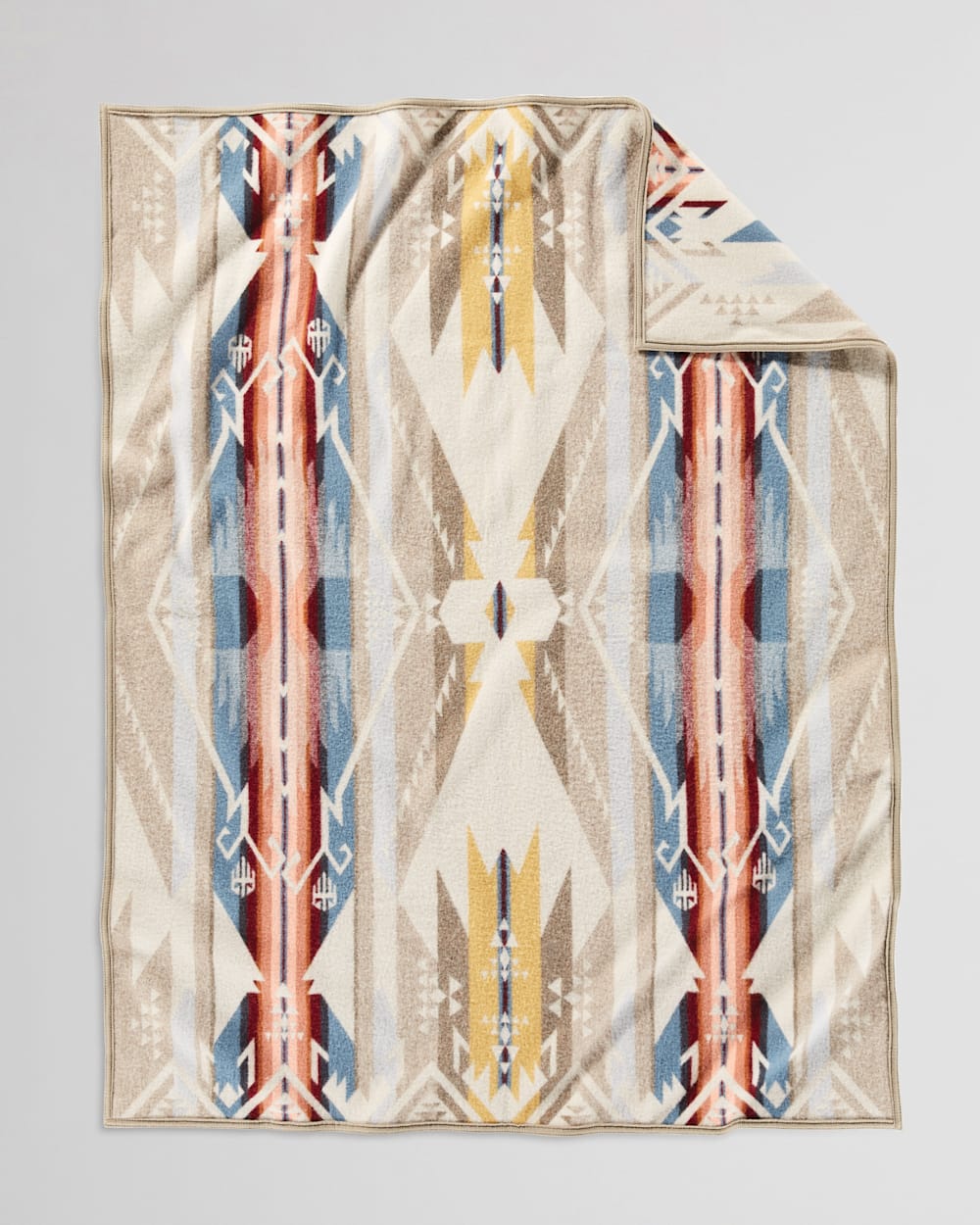 Wrap Yourself & Cozy Up with White Sands Throw | Pendleton