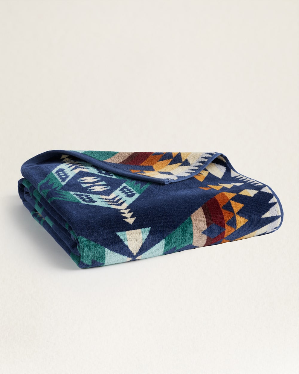 Diamond Peak Spa Towel | Pendleton