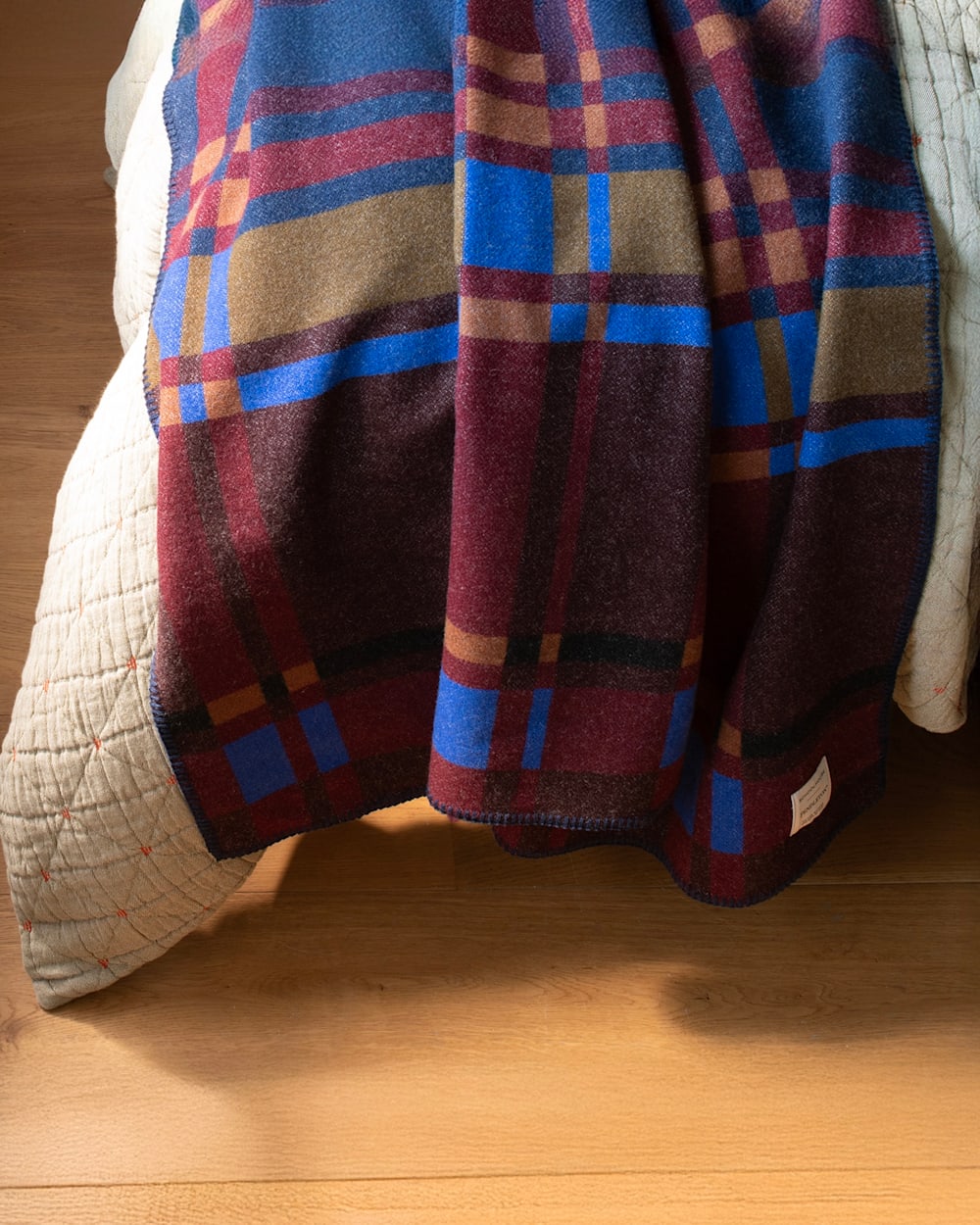 Shop Schoolhouse Abington Scholarly Wine Hall Throw in Home & Blankets ...