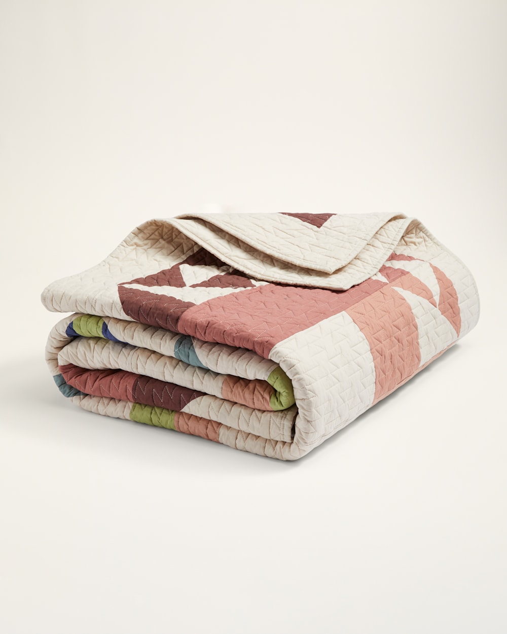 Classic Patchwork Quilt Set for Comfort & Warmth | Pendleton