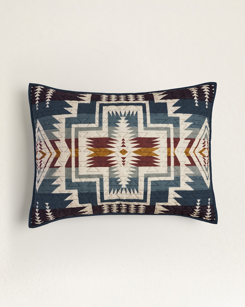 Luxurious Comfort with the Harding Star Printed Coverlet Set | Pendleton