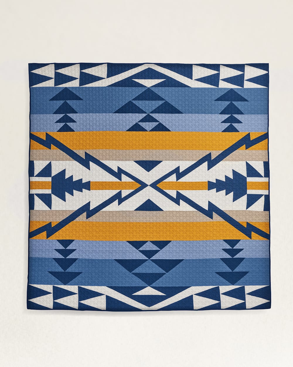 Shop Trapper Peak Pieced Quilt Set | Pendleton