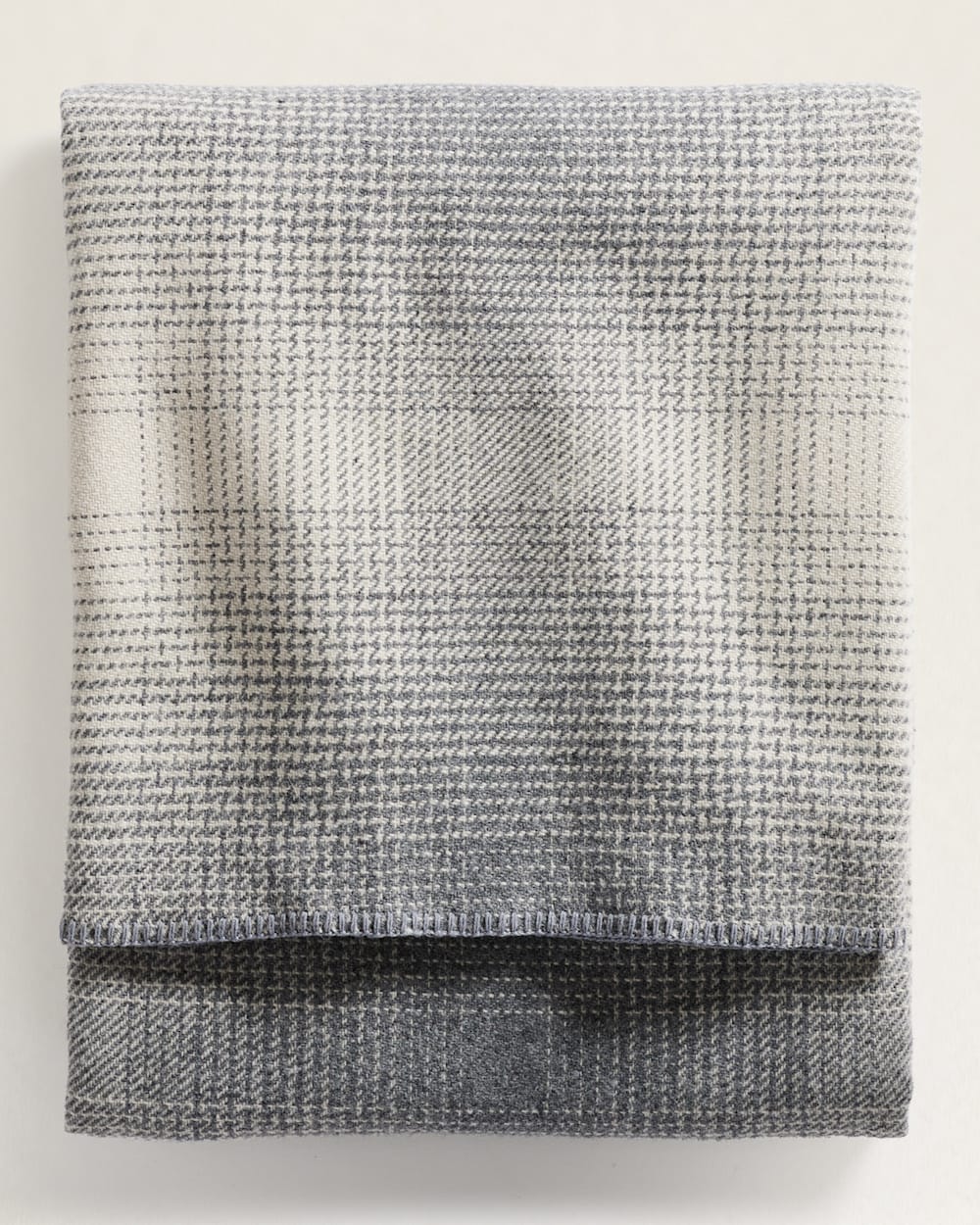 Shop the Eco-Wise Wool Ombre Blanket for Cozy Comfort! | Pendleton