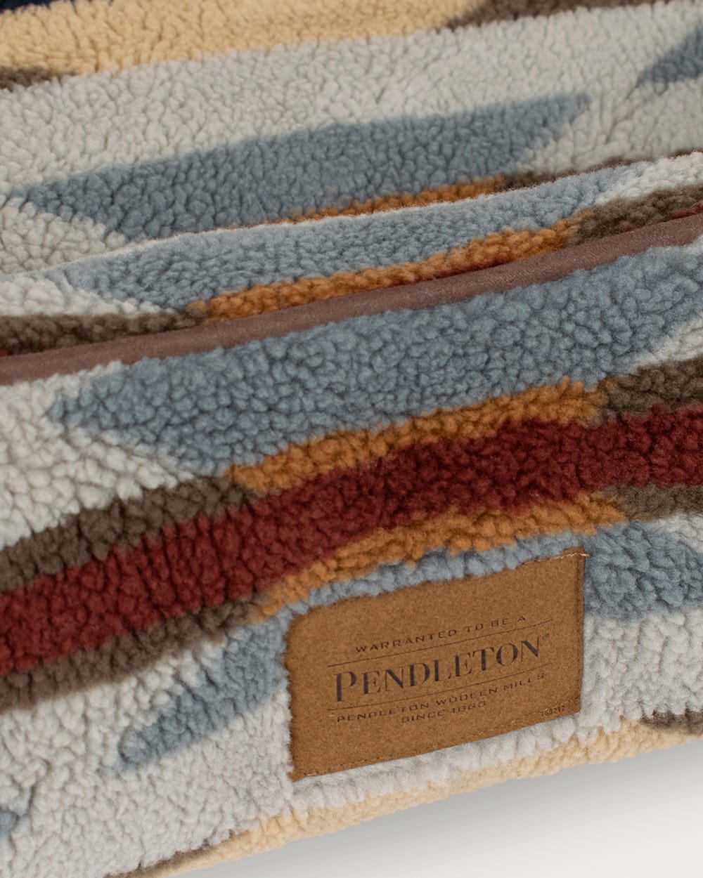 WYETH TRAIL PET BED - KUDDLER | Pendleton