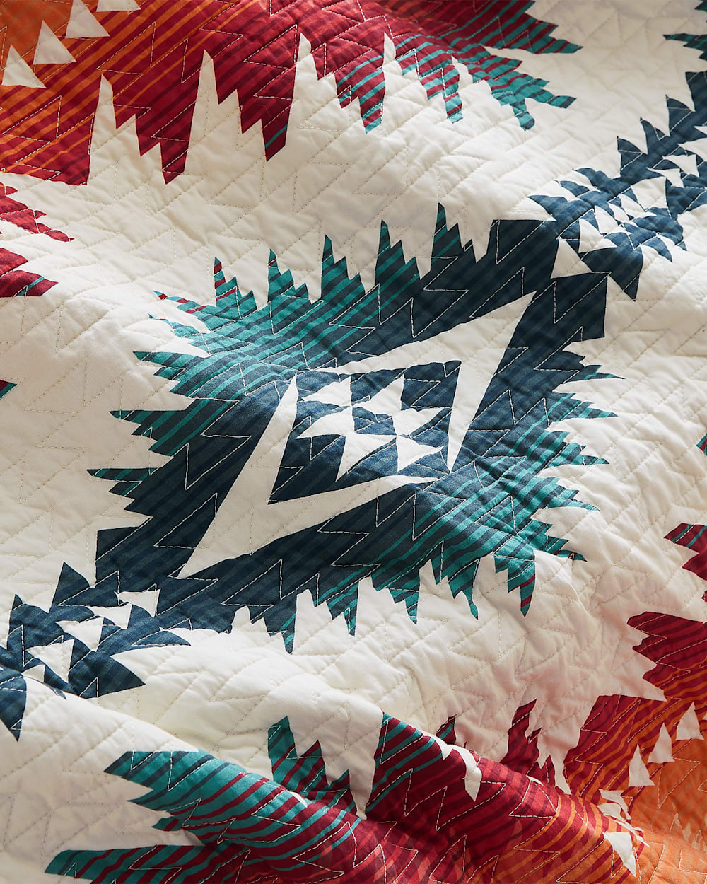 Shop Cozy Sunset Pass Coverlet Set | Pendleton