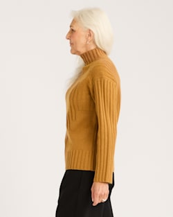 Shop Women's Oversized Mockneck Pullover for Soft Cozy Style | Pendleton
