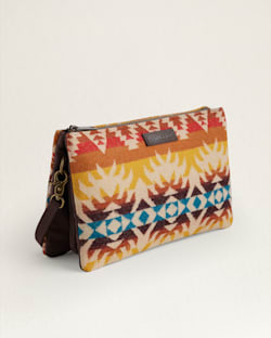 Shop now for the Pasco Large Three Pocket Keeper! | Pendleton