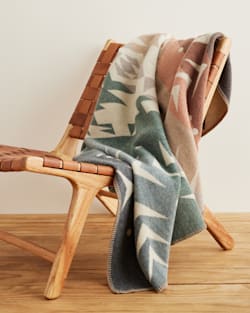 Shop Agate Beach Throw for Relaxed Coastal Style | Pendleton