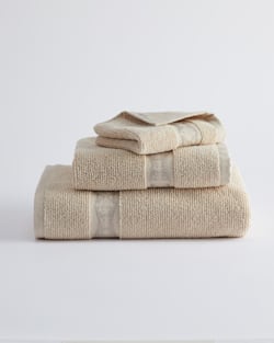 Shop the Los Lunas Tonal Towel Collection | Pendleton