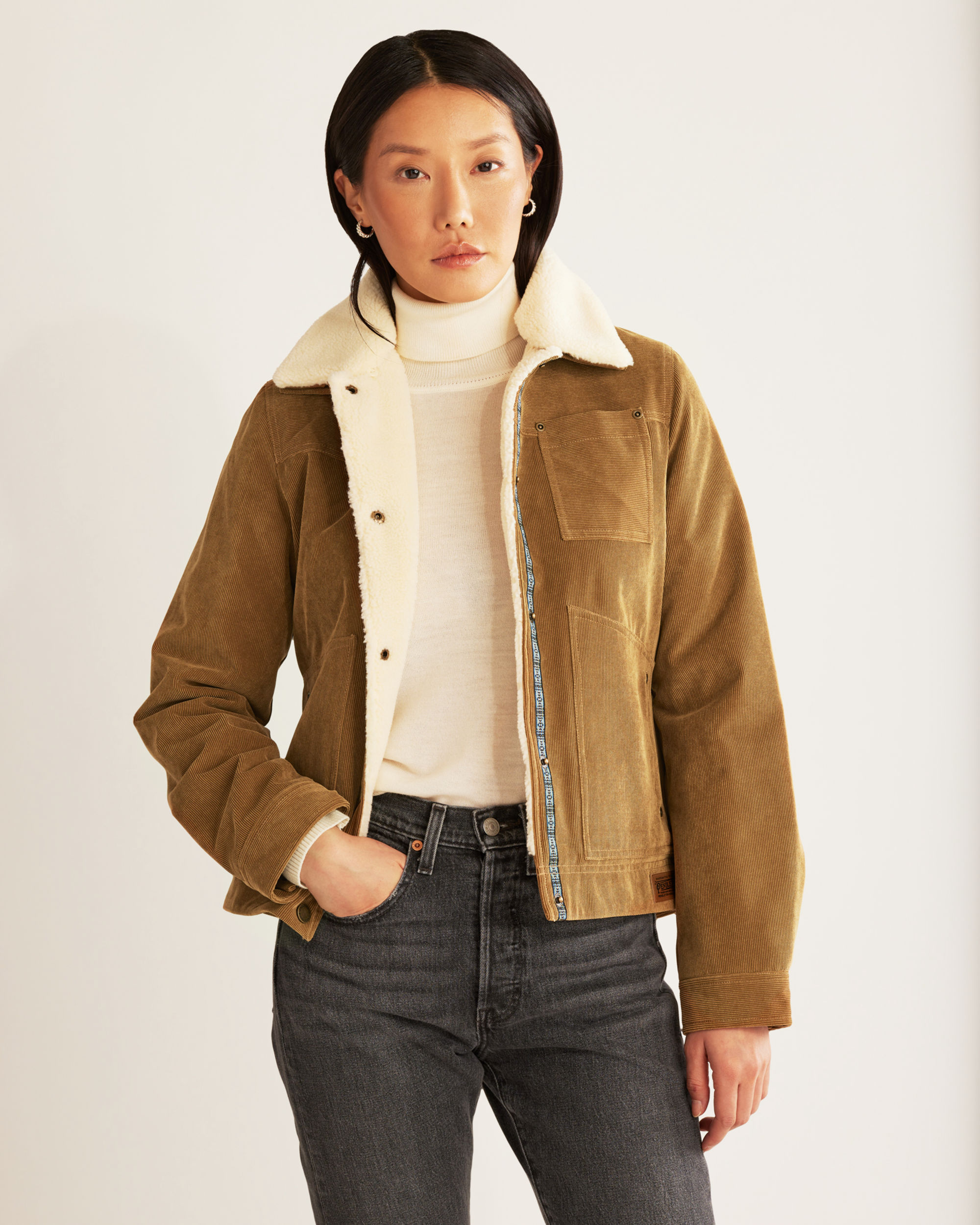 Shop Women's Wind River Corduroy Trucker Jacket | Pendleton
