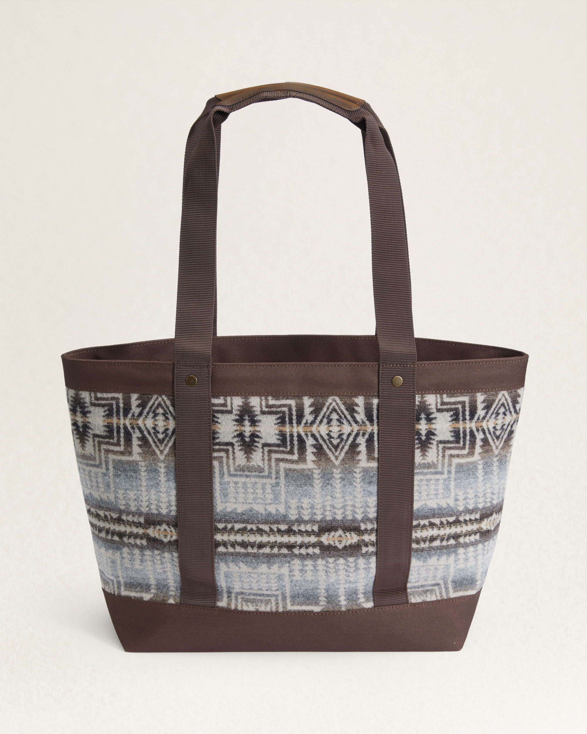 Browse & Shop the Stylish Harding Star Zip Tote | Pendleton