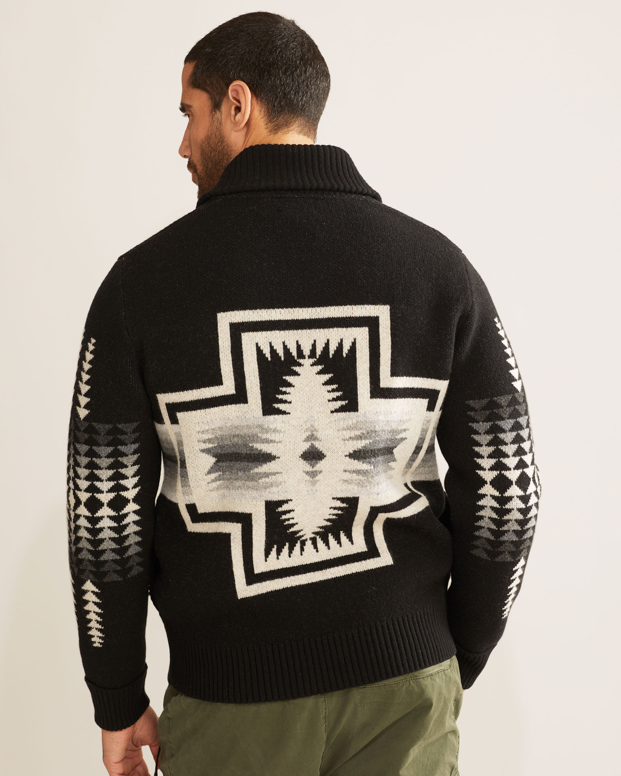 Stay Stylish & Cozy in Men's Harding Zip Lambswool Cardigan | Pendleton