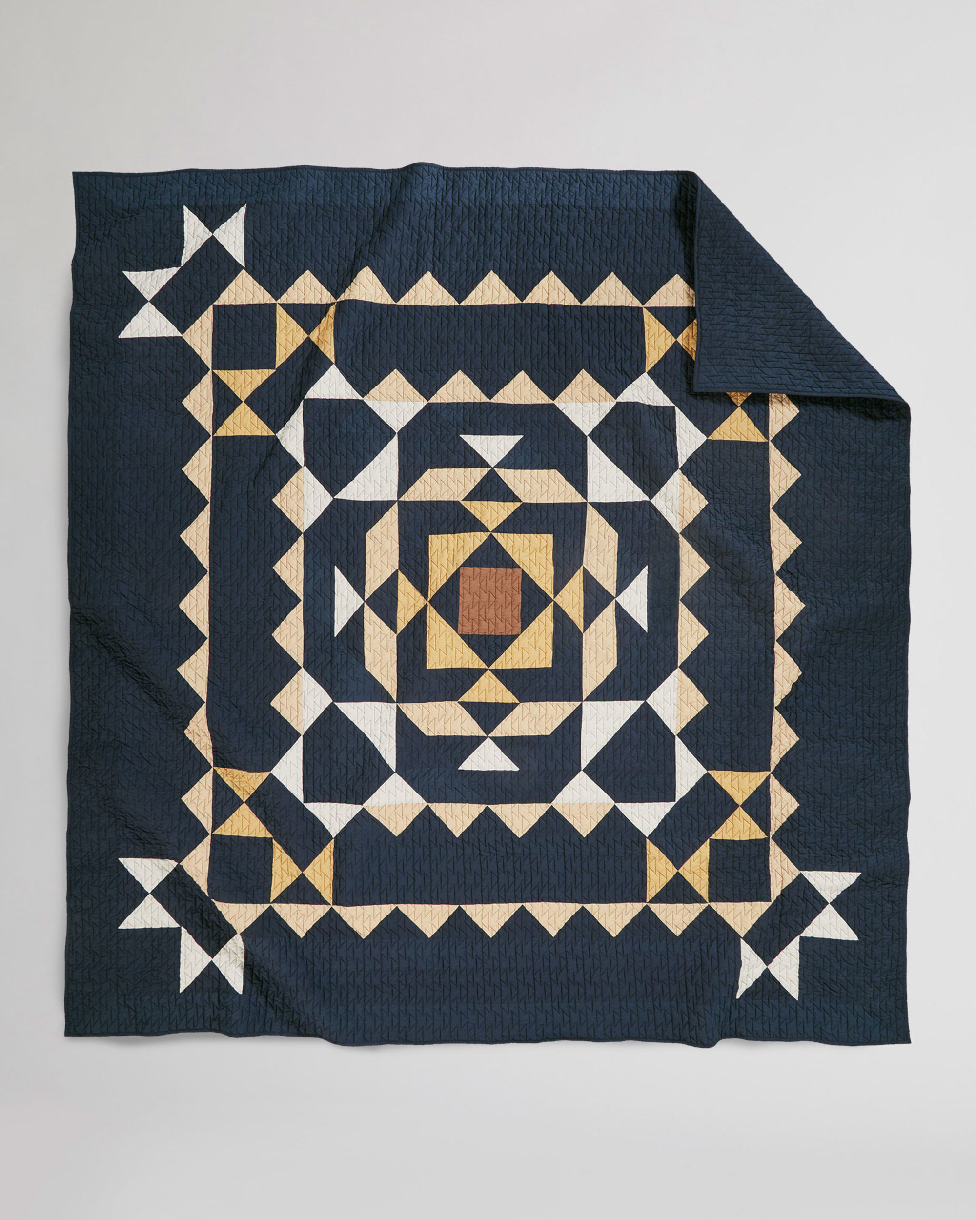 Lace River Pieced Quilt Set | Pendleton