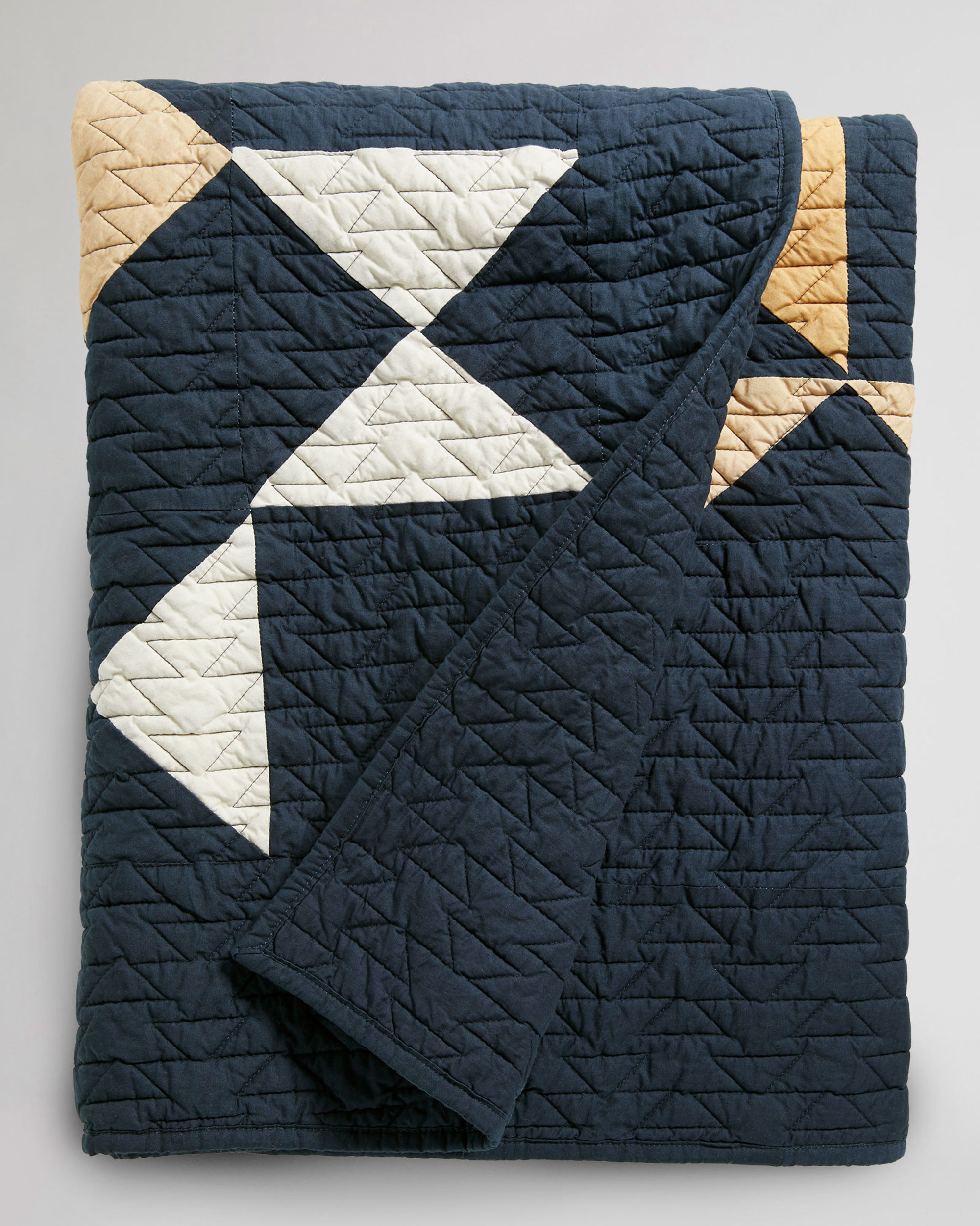 Lace River Pieced Quilt Set | Pendleton