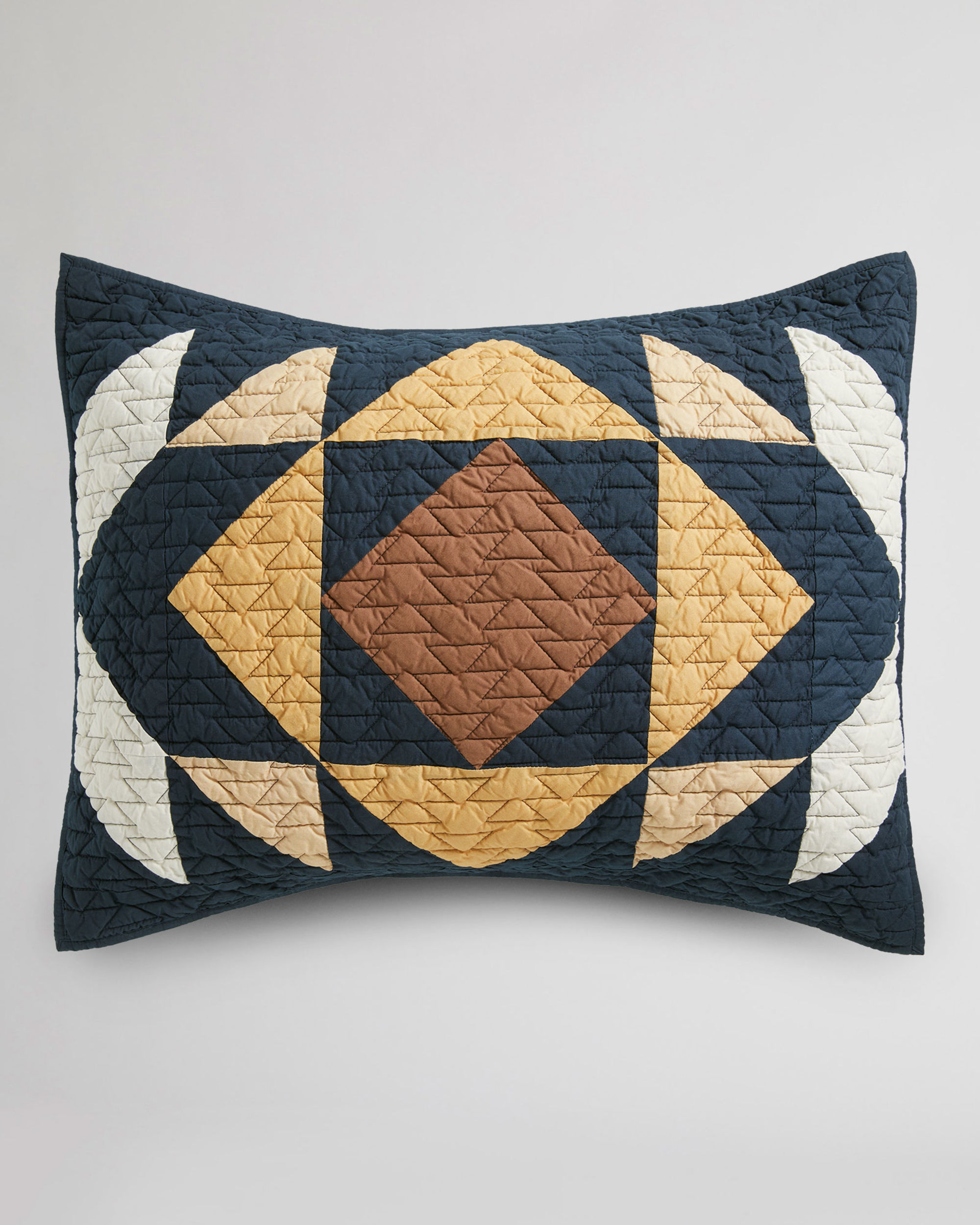 Lace River Pieced Quilt Set | Pendleton