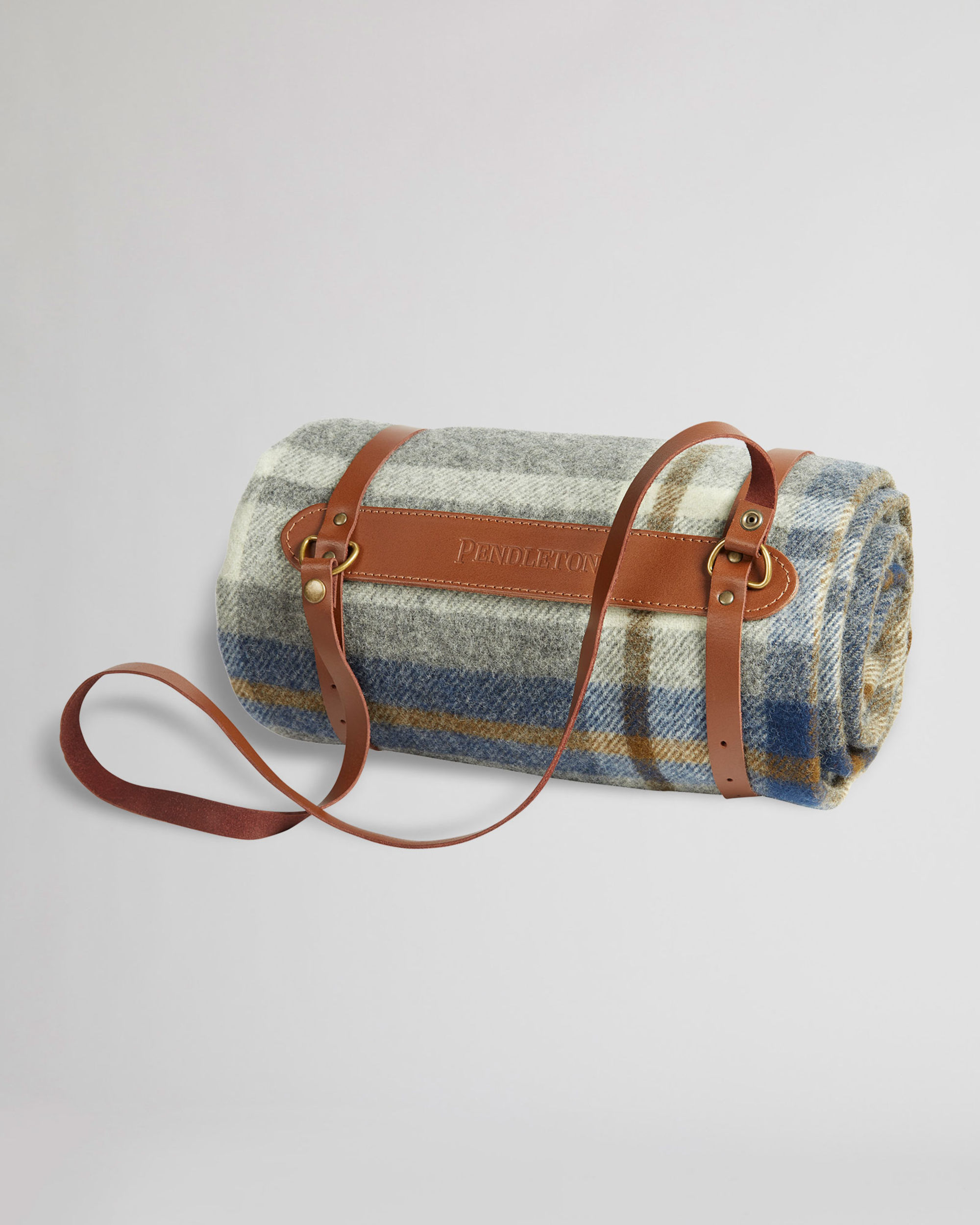 Motor Robe with Leather Carrier-Pure Virgin Wool | Pendleton Woolen Mills