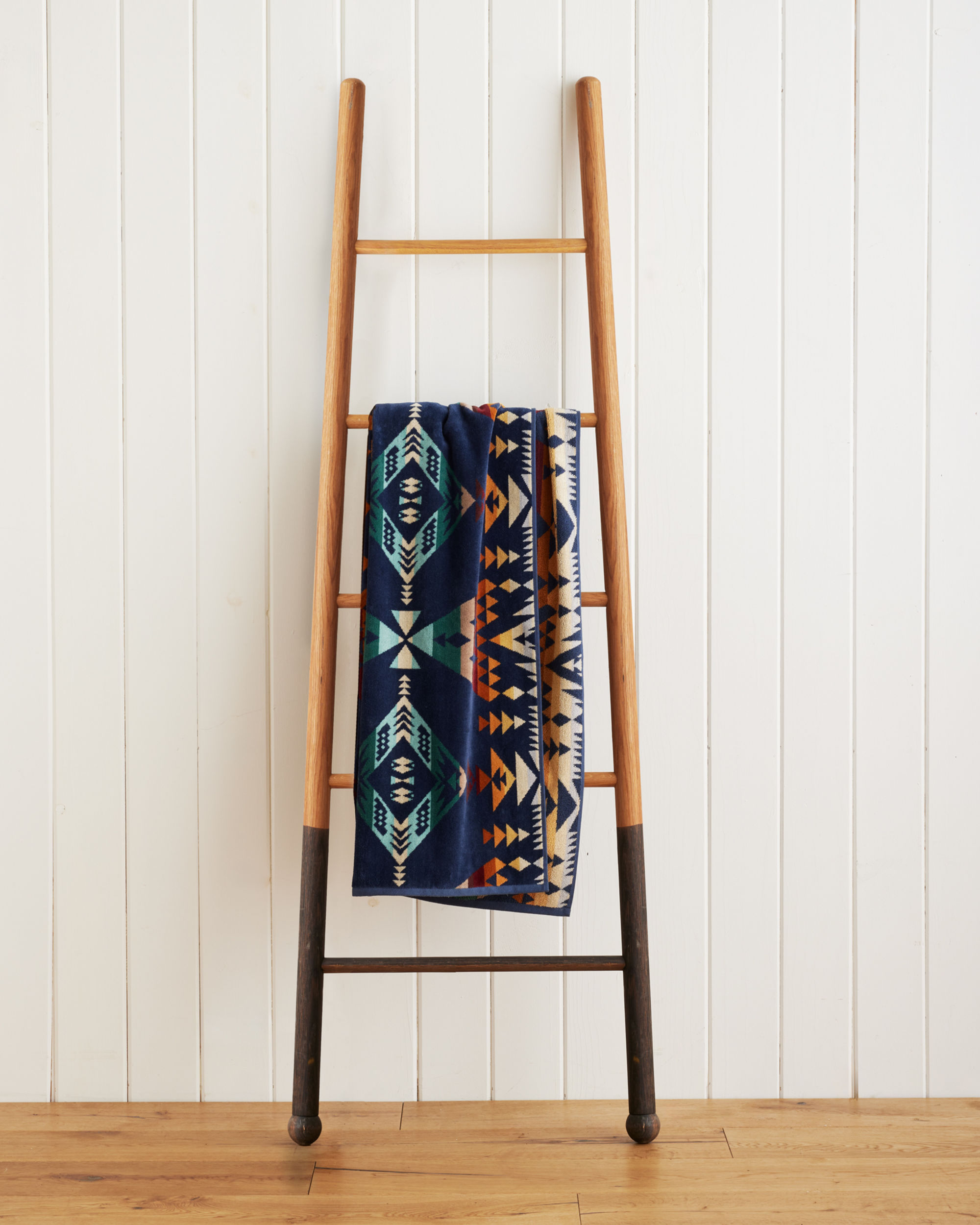 Diamond Peak Spa Towel | Pendleton