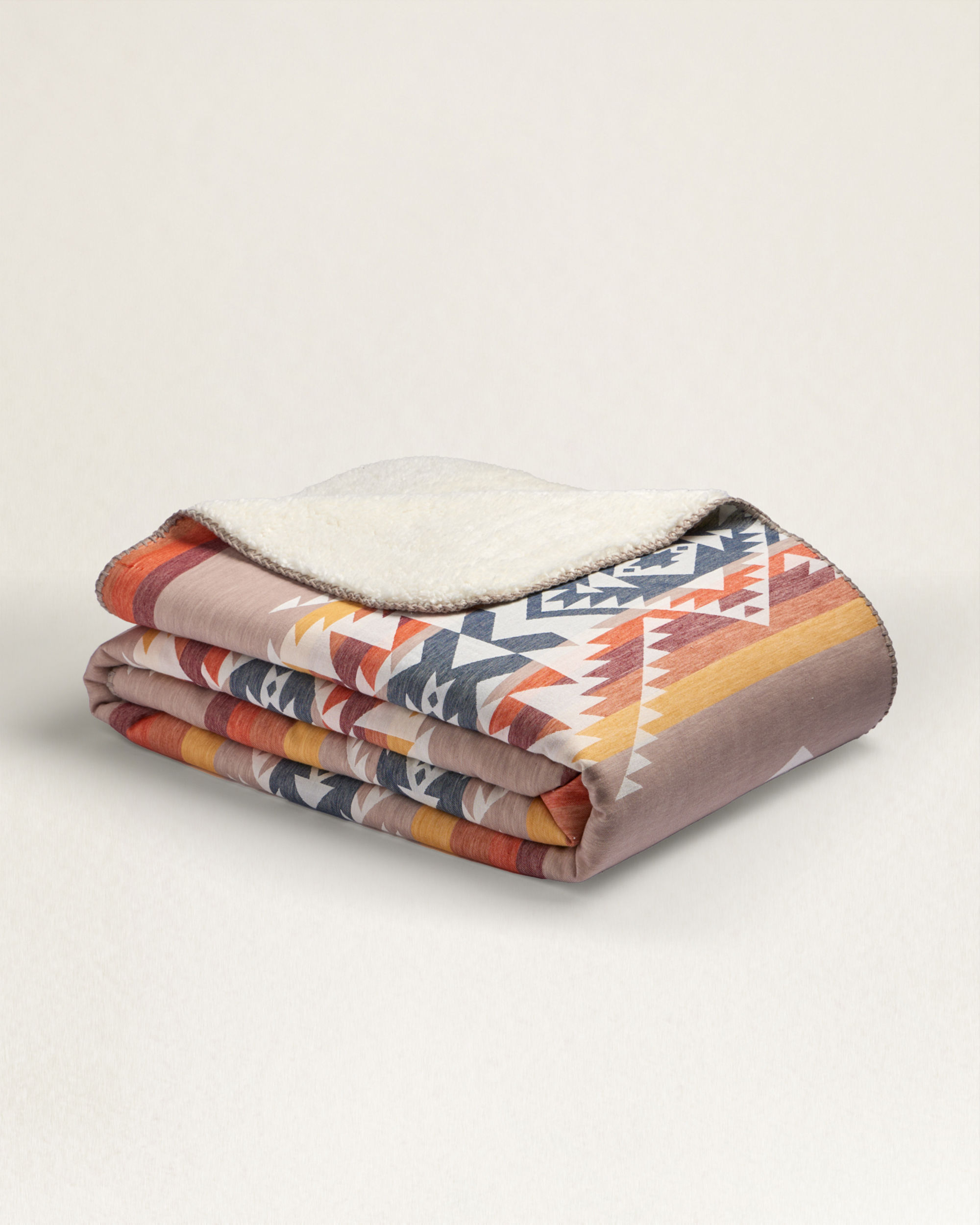 Stay Cozy with the Bridge Creek Sherpa Blanket | Pendleton