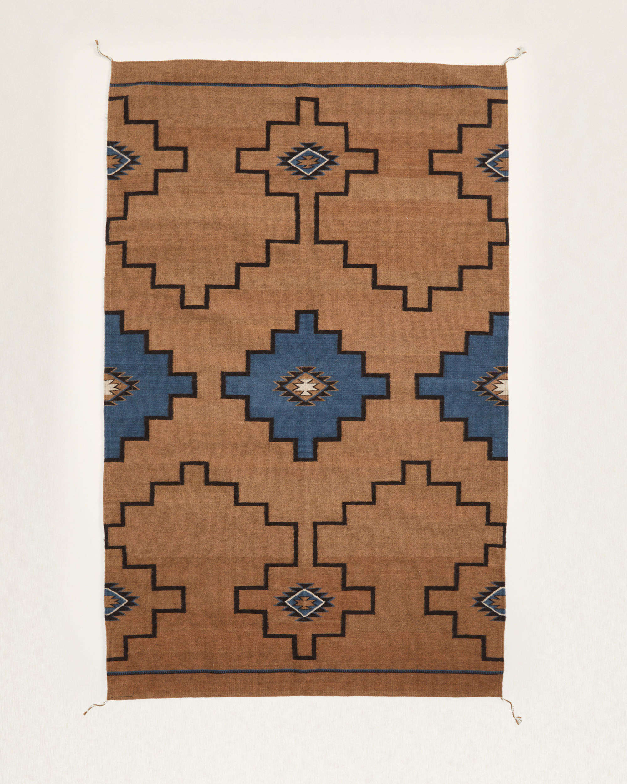 Soft & Luxurious Tierra Rug for Home Style | Pendleton