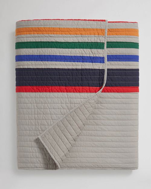 Yellowstone National Park Quilt Set: Cozy & Iconic | Pendleton