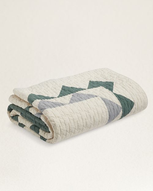 Agate Beach Pieced Quilt Set | Pendleton